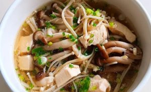 10 Rekomendasi Resep Jamur Enoki yang Wajib Dicoba, Mudah dan Simpel ...