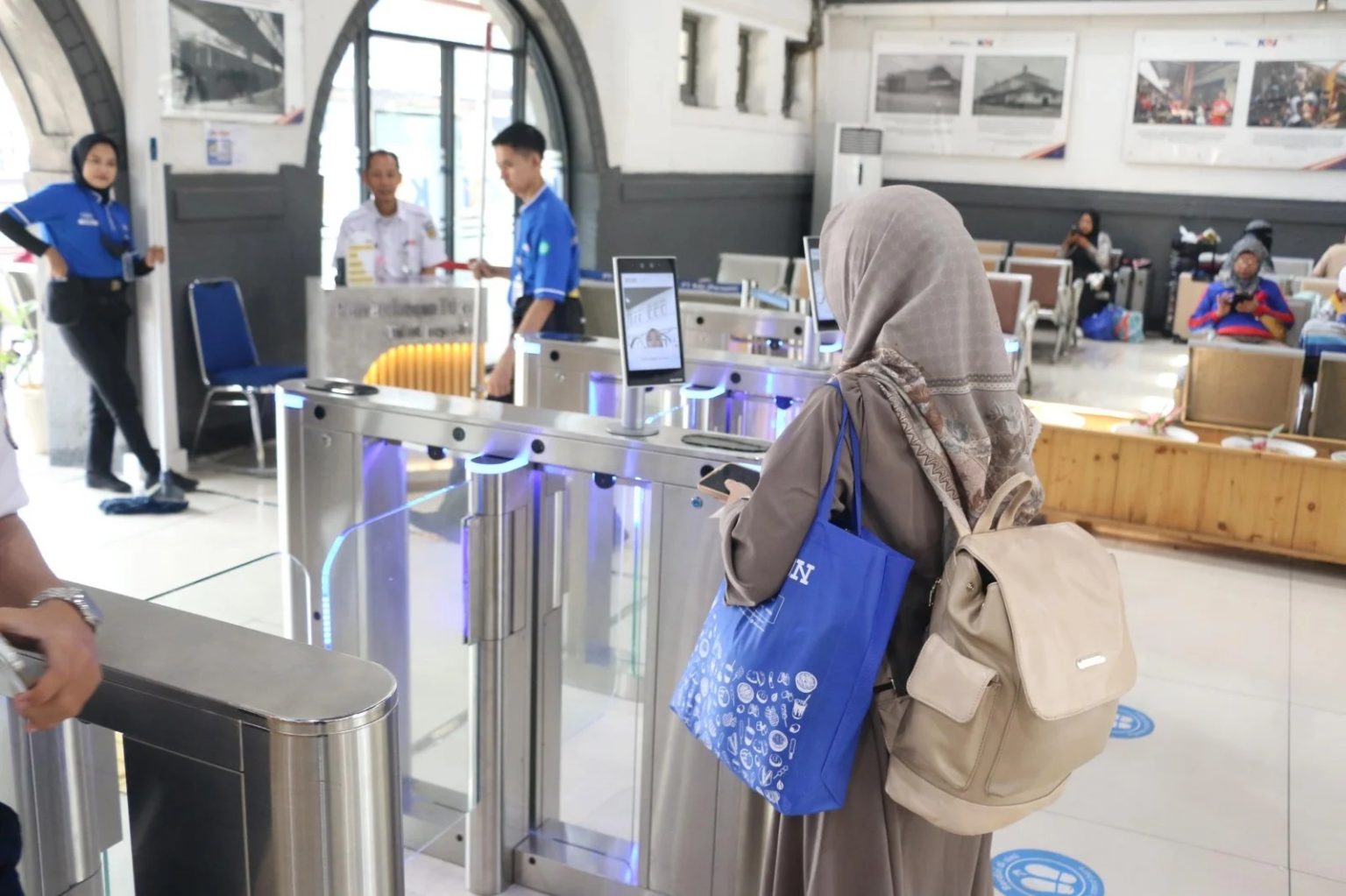Face Recognition Bikin Boarding Cuma Hitungan Detik, Ini Cara Daftar ...